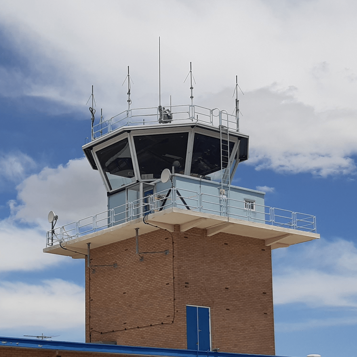 Become a Pilot in Perth - 5 Reasons to Train at Jandakot - Airflite